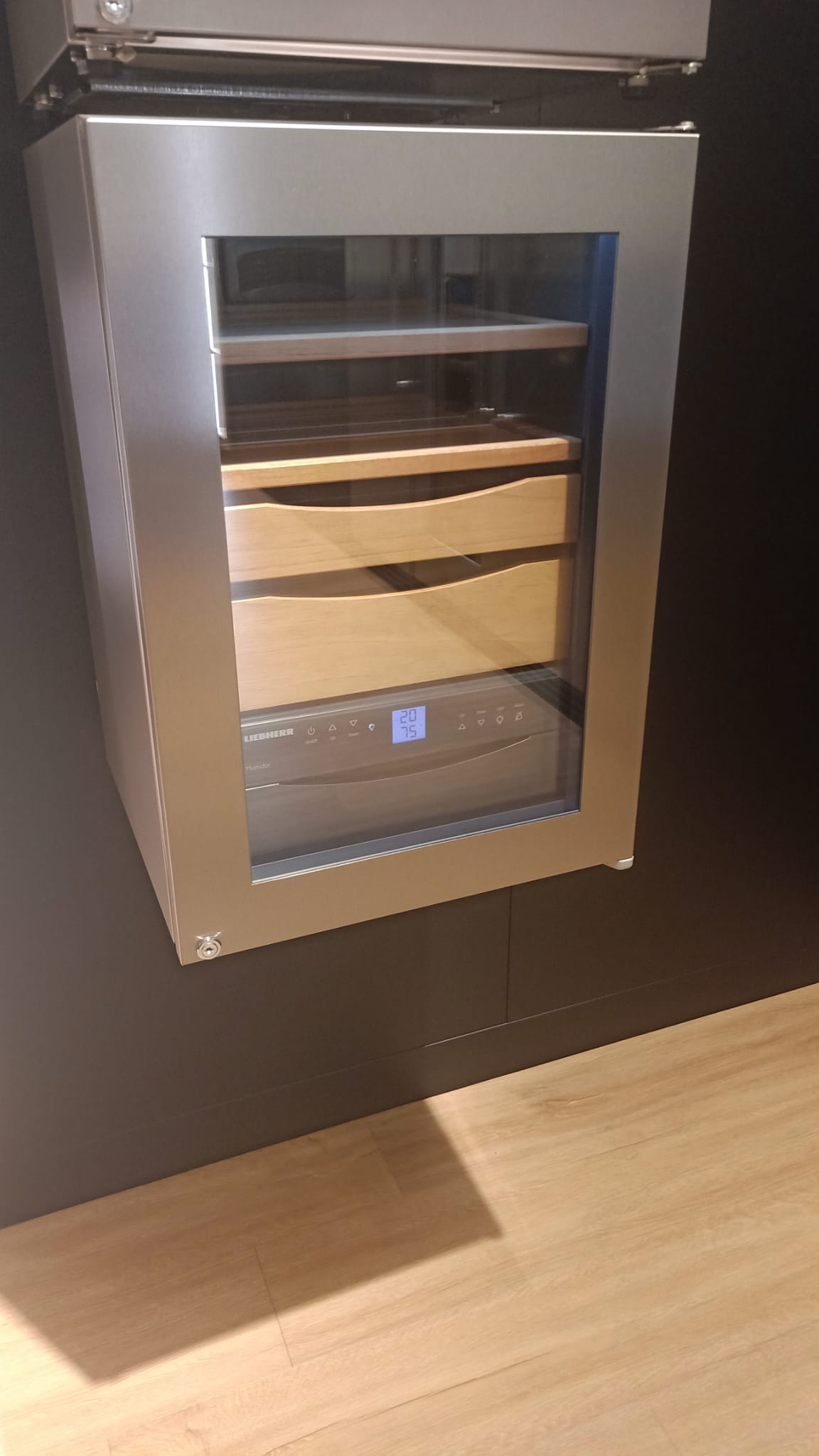 39L Cigar Humidor – WineFridge SG